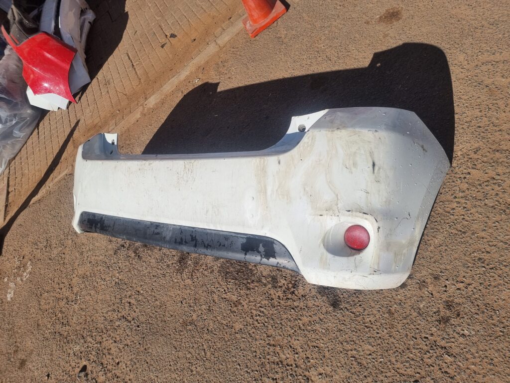 Toyota Auris, Rear Bumper, With Reflectors (2010-2012) | MVC - Motors ...