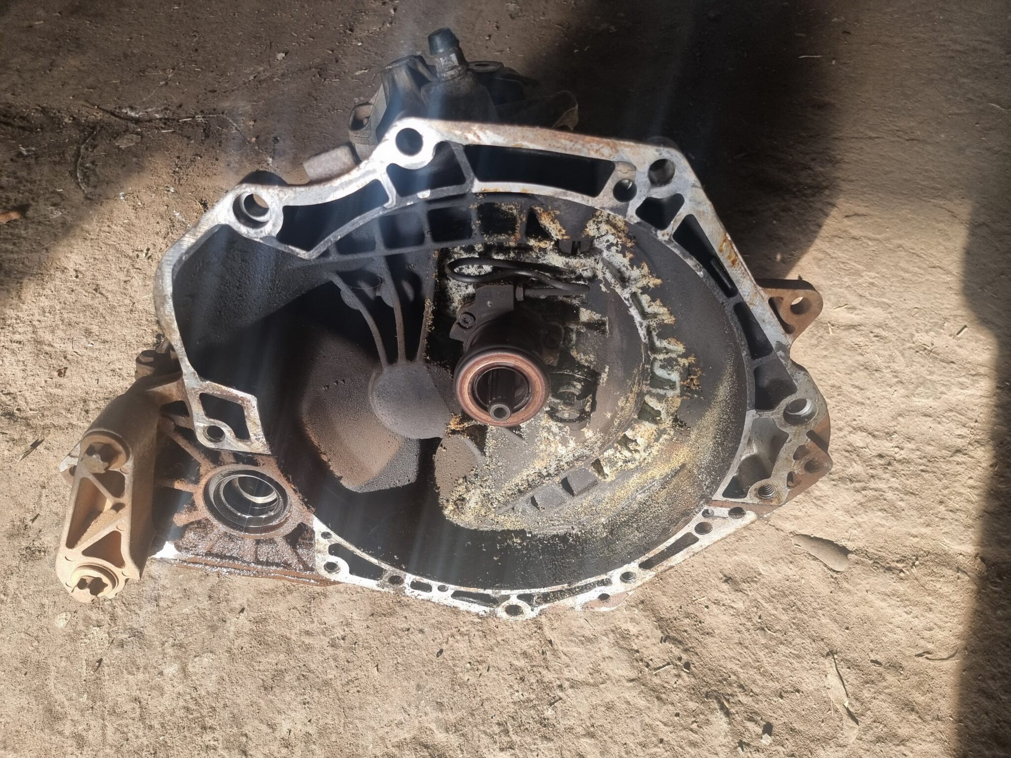 Opel Corsa, Utility, Gama,Manual Gearbox, 1.6L,1.4L,Petrol 05+ | MVC ...
