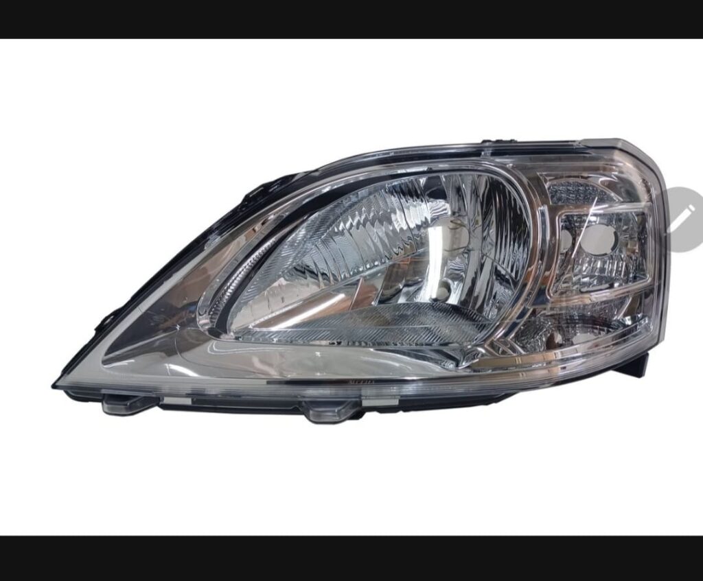 Nissan NP200,Headlights, L+R, 2008+ | MVC - Motors Vehicles Clinic